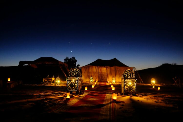 How to Connect Two Tents Together? - My Traveling Tents How to Connect Two Tents Together? - My Traveling Tents
